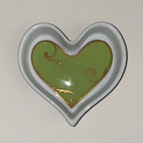 Christian Lacroix | Accents | Christian Lacroix Follement Pattern Heart ...